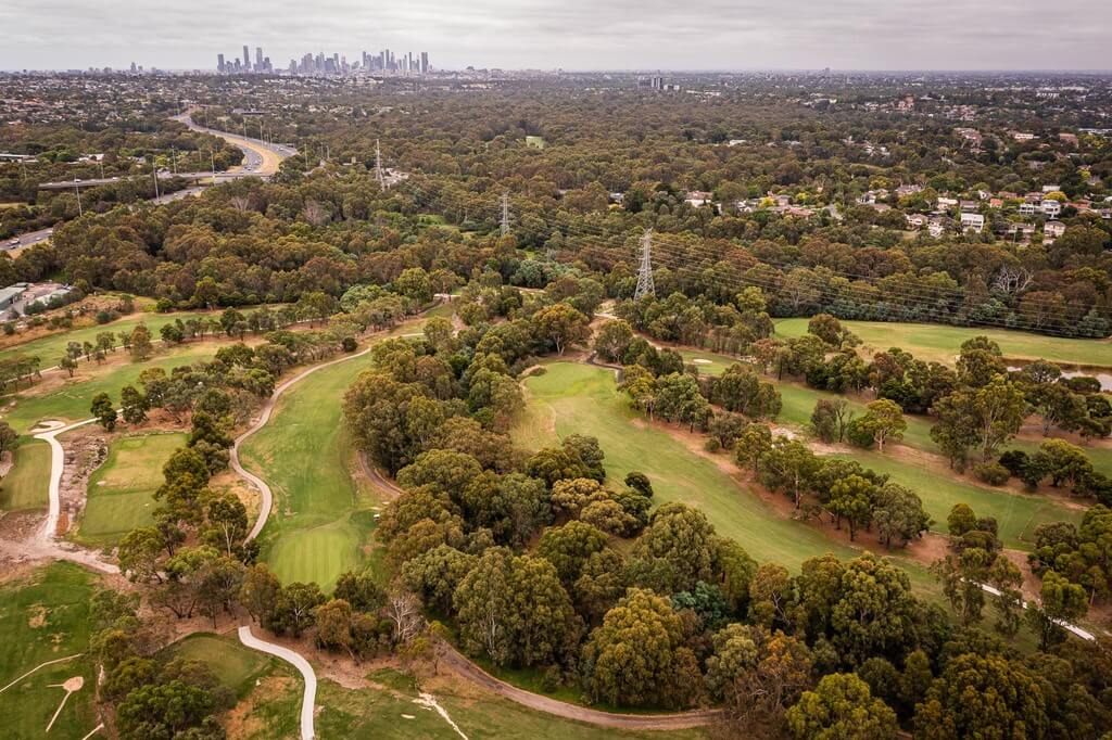 GOLF COURSE MAP + GALLERY – Freeway Golf Course