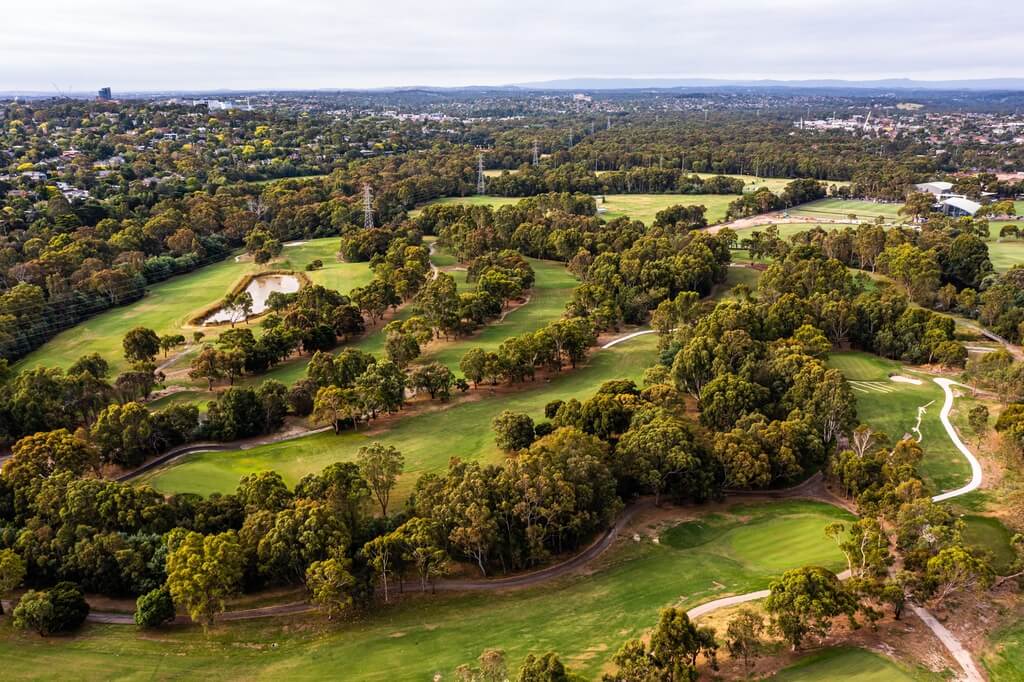 GOLF COURSE MAP + GALLERY – Freeway Golf Course