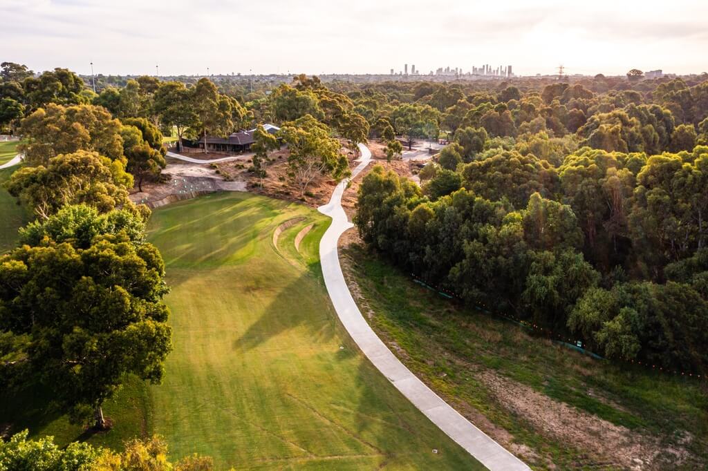 GOLF COURSE MAP + GALLERY – Freeway Golf Course